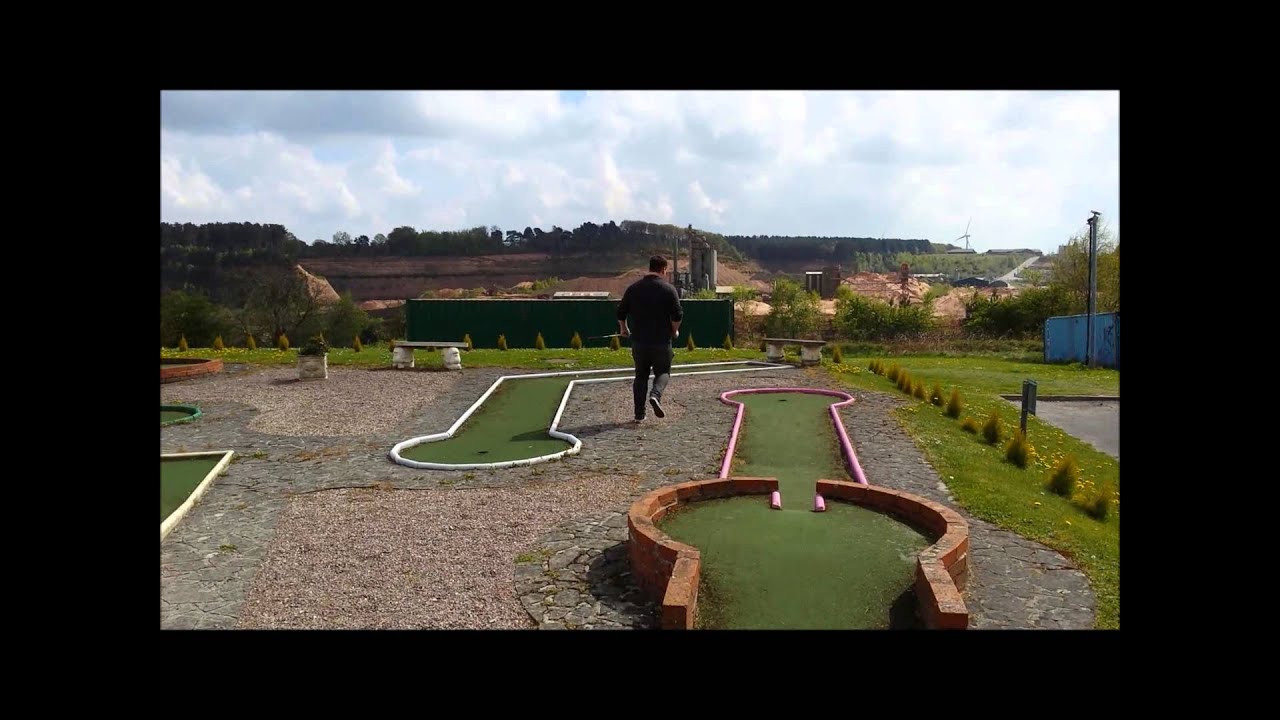 The Best Crazy Golf Shot Ever! - YouTube