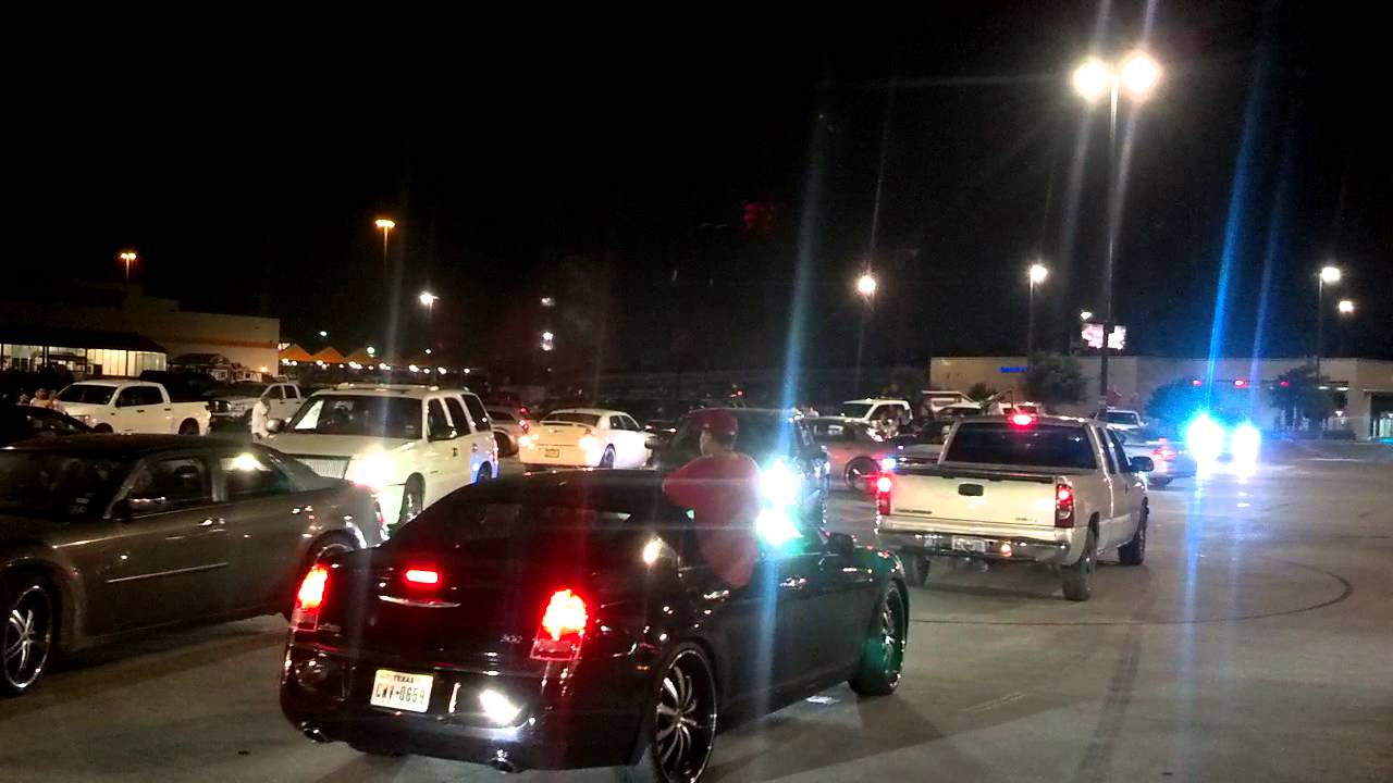 Houston's Undercover Customs 95 Camaro - YouTube