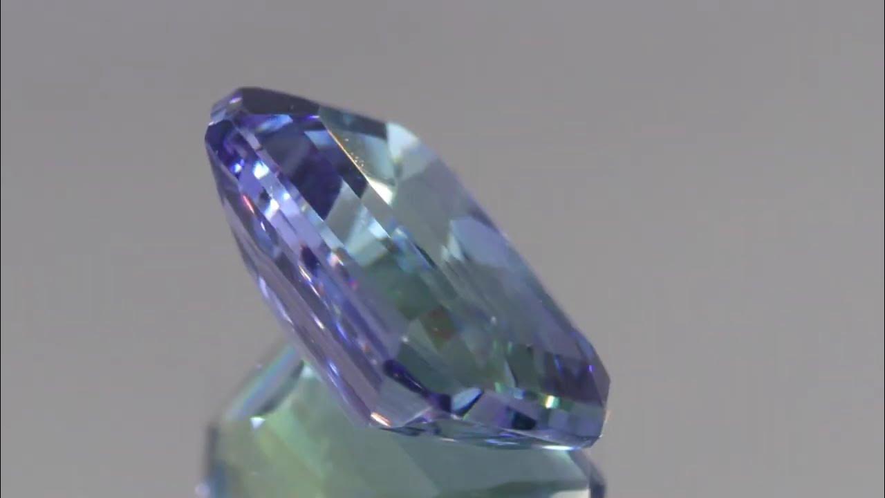 1.07ctゾイサイト - YouTube