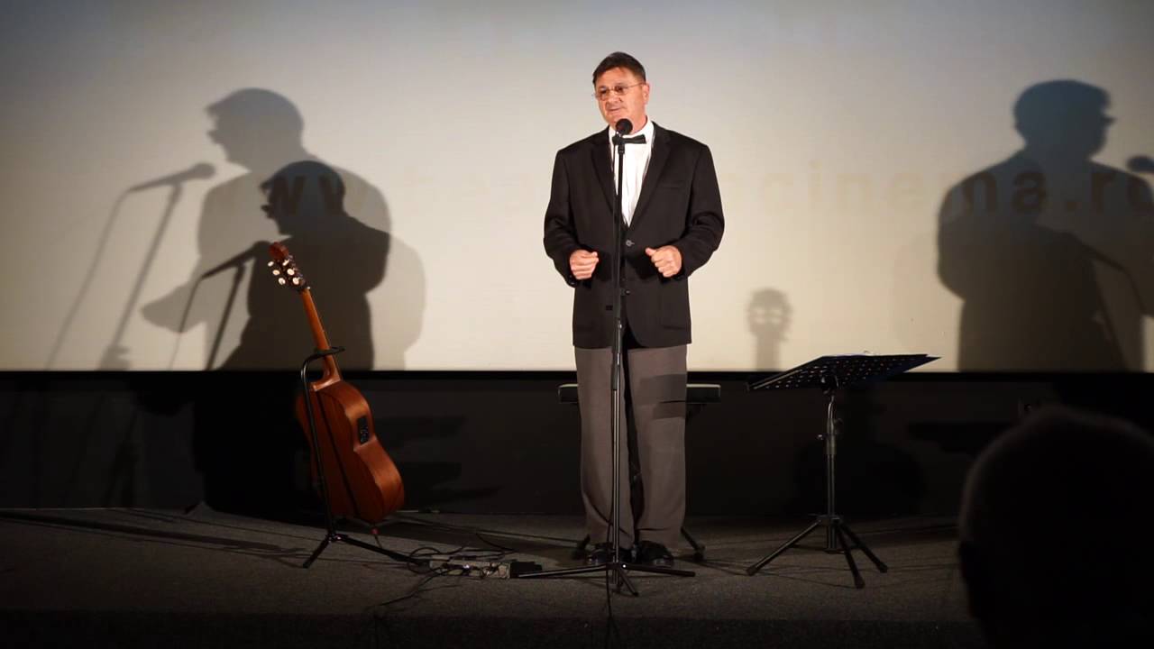 Pastila de stand-up comedy cu Radu Gheorghe la Teatru la Cinema - YouTube