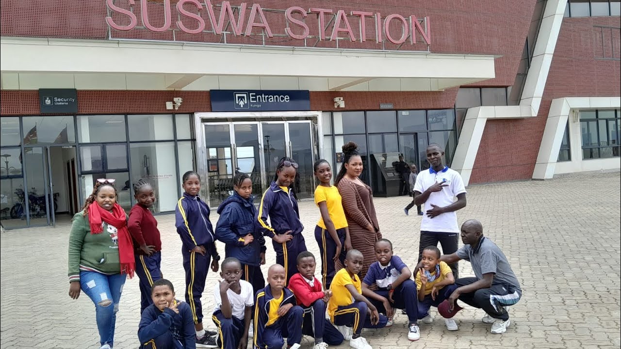 Twiddle pips junior school tour at suswa tunnel - YouTube