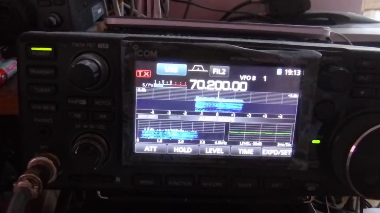 Long range contact on 4m band - YouTube