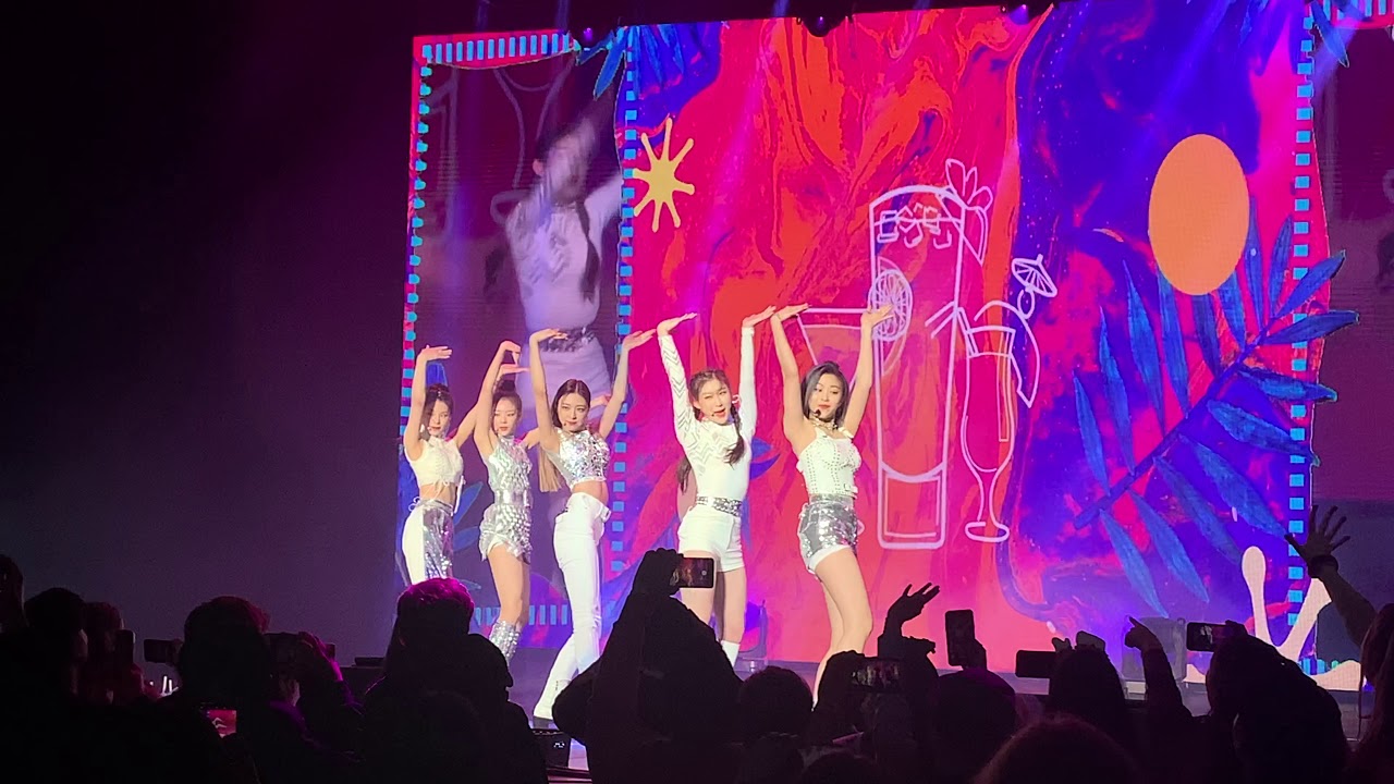 [4K] 200126 ITZY (있지) In New York - IT’z SUMMER - YouTube