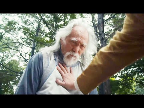 Special soldiers with hands to attack Kung Fu grandpa, but he was Kung Fu grandpa shock fly.