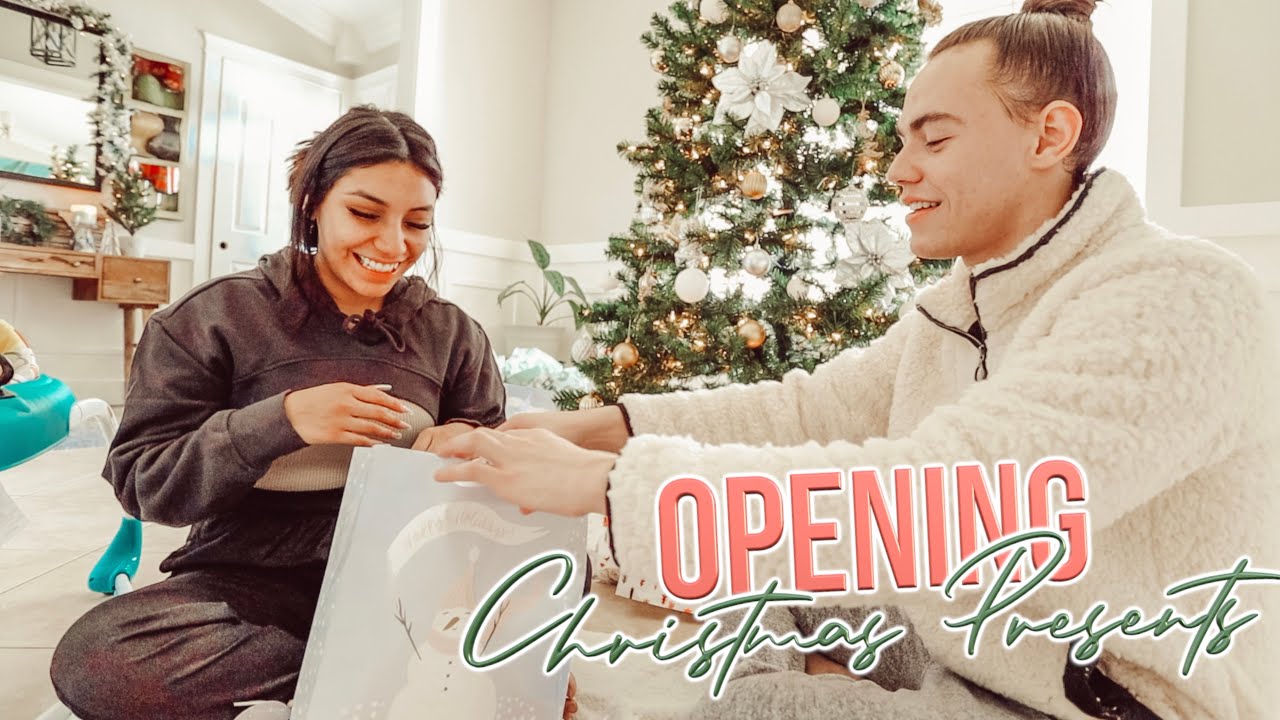 Opening Christmas Presents Vlogmas Day 25 Youtube