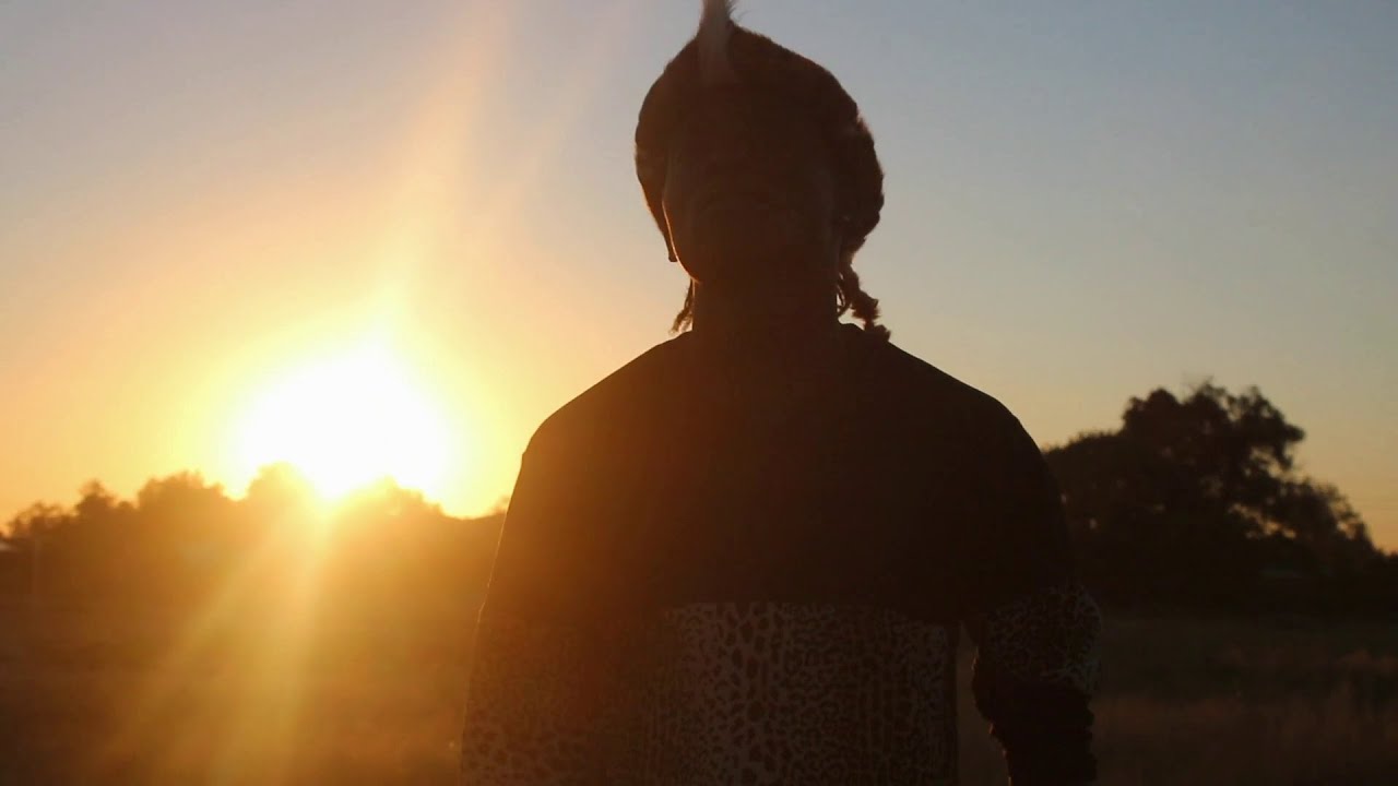 Dr MTK - Vukemaqandeni (official video) - YouTube