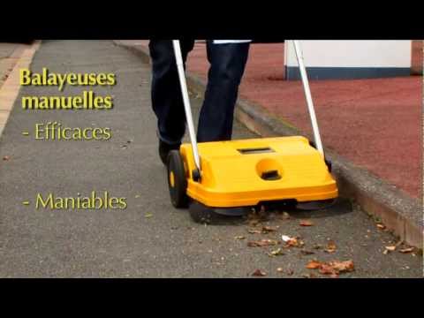 Balayeuse manuelle économique modèle 250 - YouTube