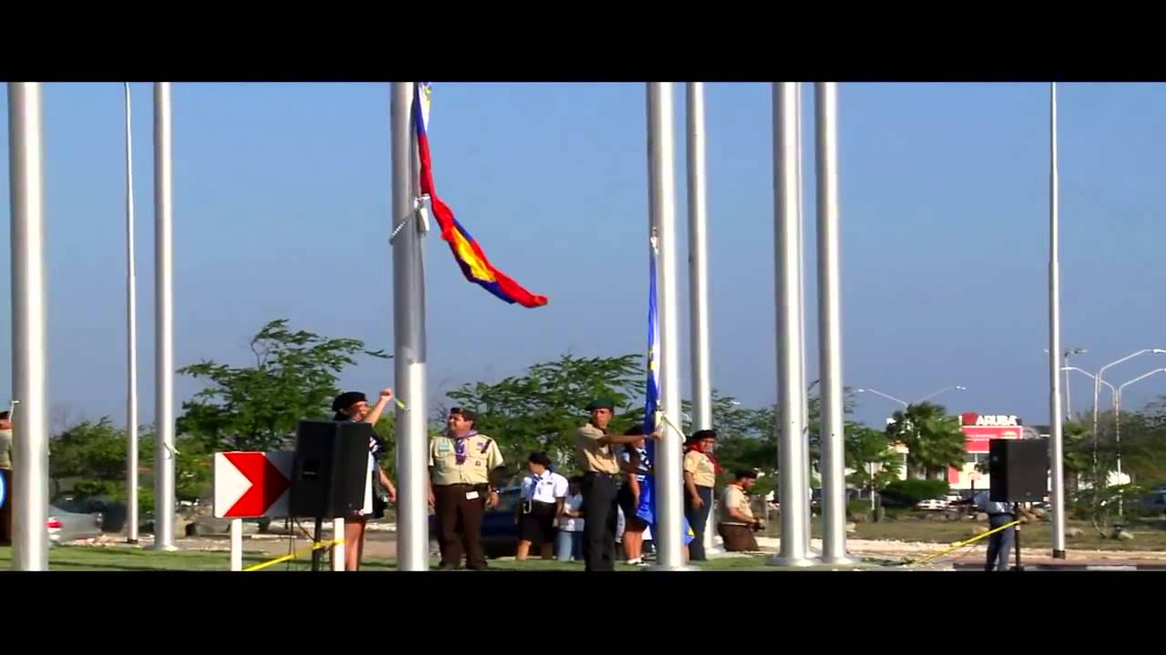 Spiral Rotonde, Aruba International Airport - YouTube