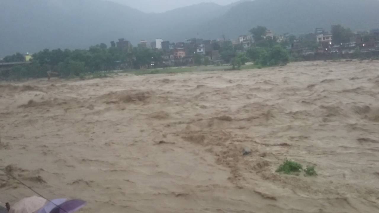 Yesrtday in nepal biggest forest come due to which butwal devinagar ...