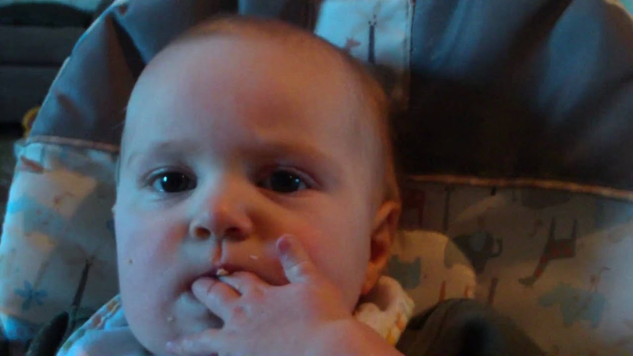 Baby imitating Dog - YouTube