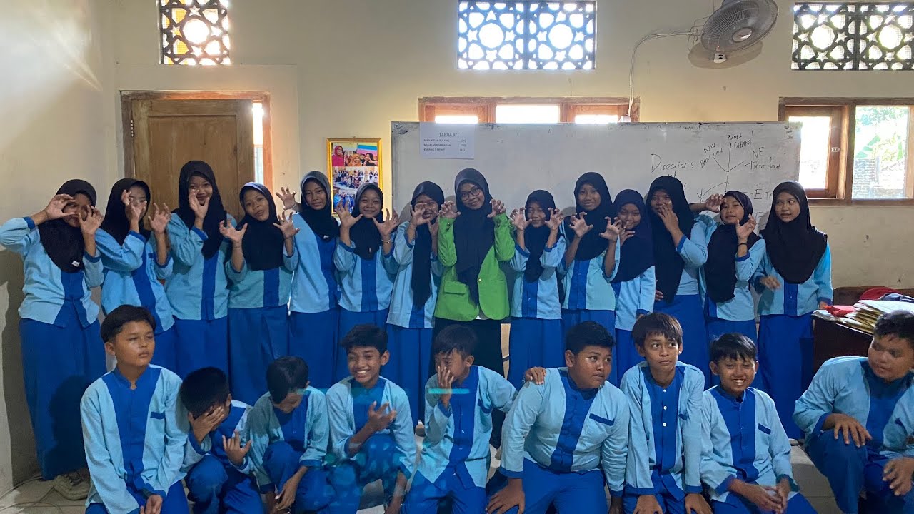 TEYL PRACTICUM MEETING 1 CLASS 6 || ELSYAFA AZIZUN NISA' (226121262 ...