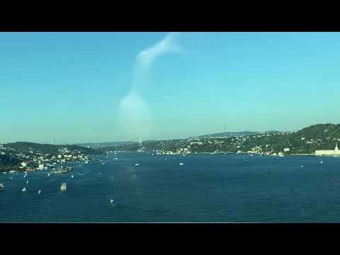 Opel Insignia story / Snap / Burcu Güneş & Enbe Orkestrası - Ağır Yaralı  İstanbul boğaz manzara