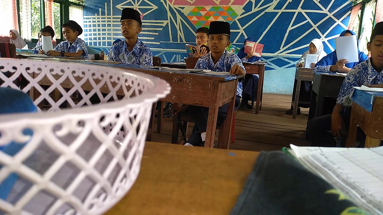 Belajar membaca syair - YouTube