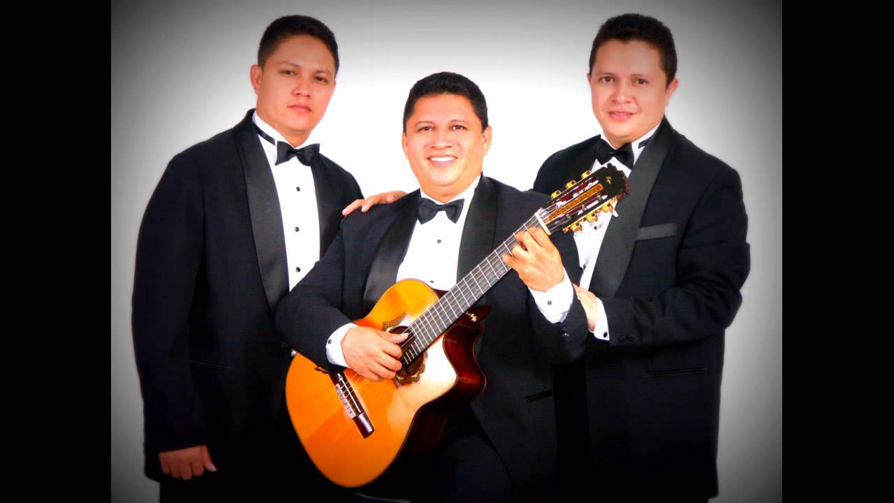 Maestro Divino/ Trio hermanos Devia de Colombia. - YouTube