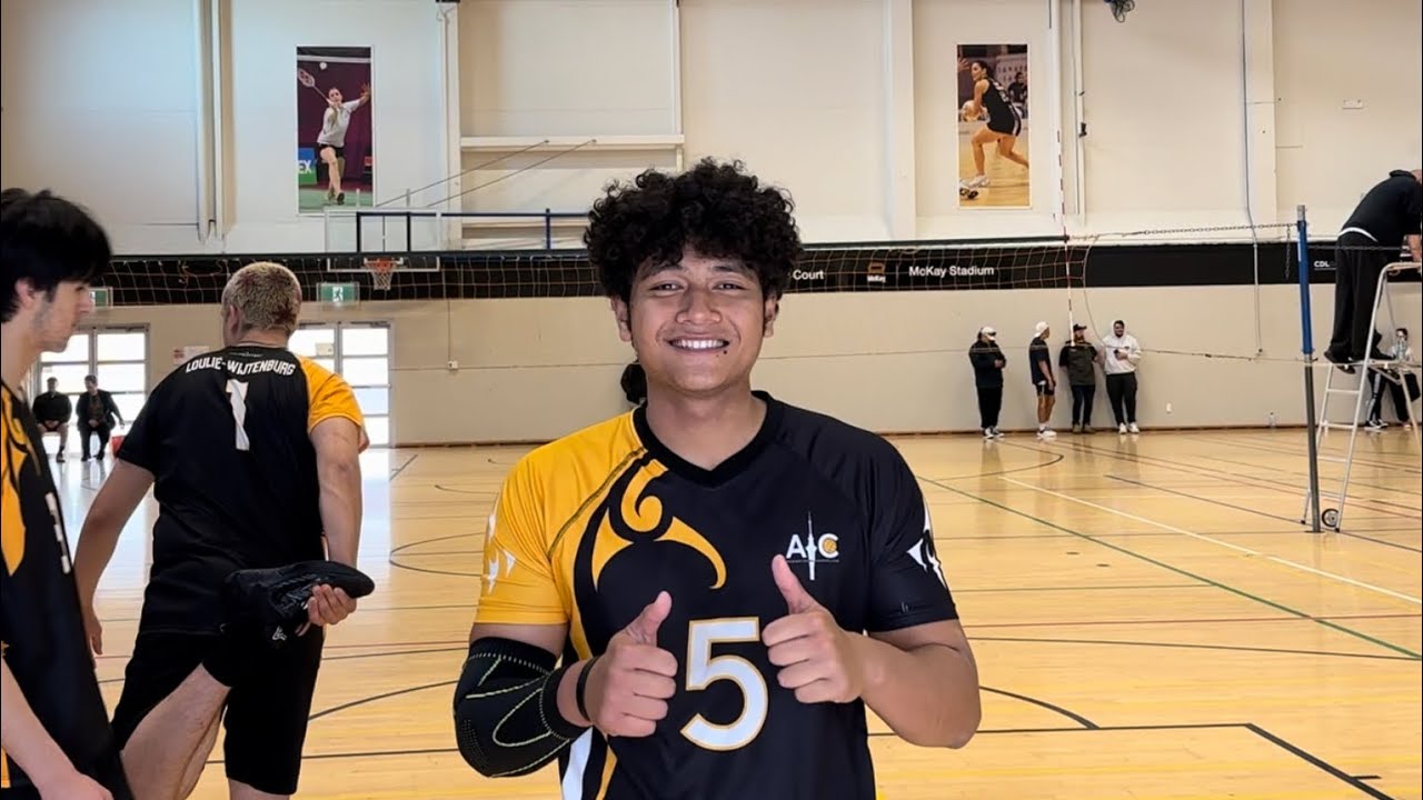 ACVC Black vs ACVC Gold - YouTube