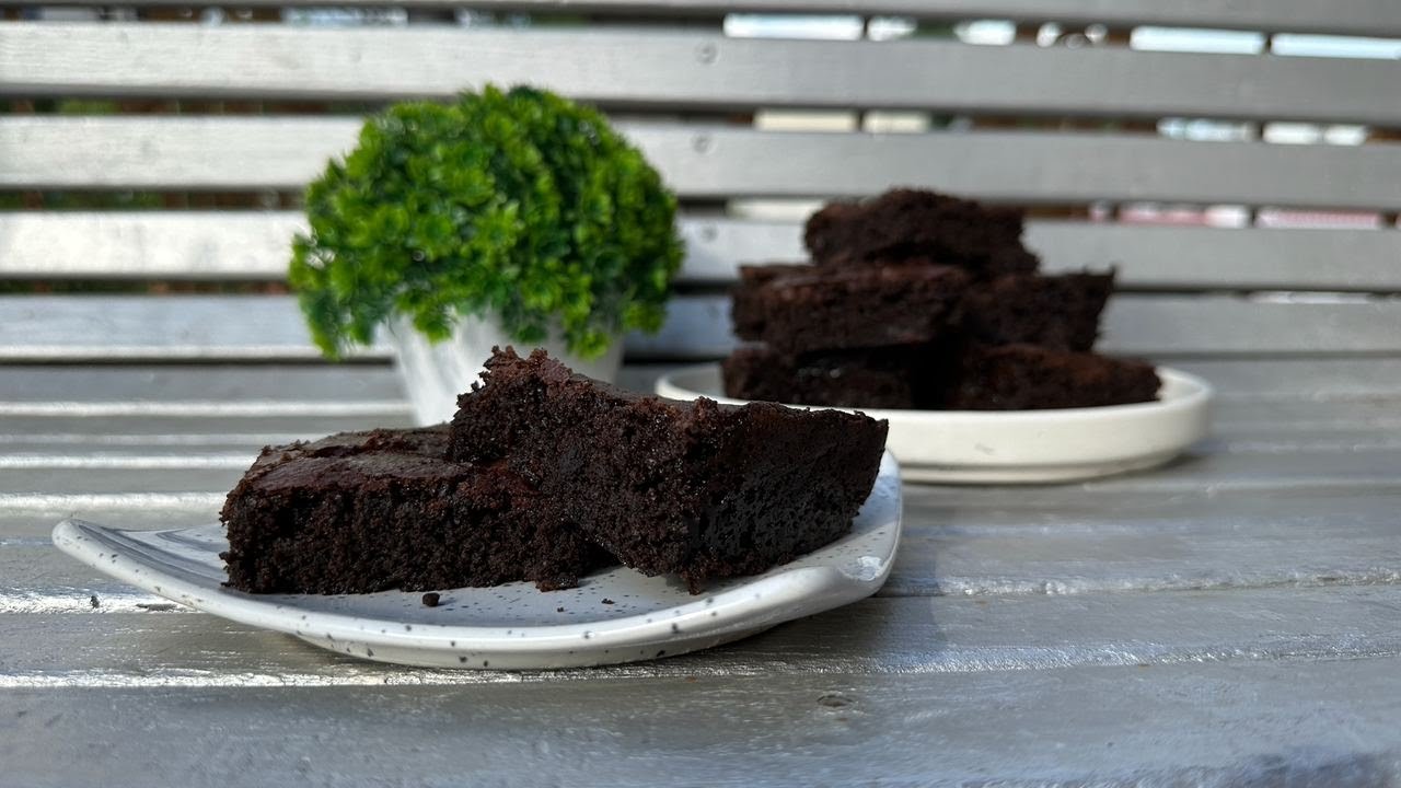 World’s best brownies by Masterchef Oindrila! Eggless and without ...