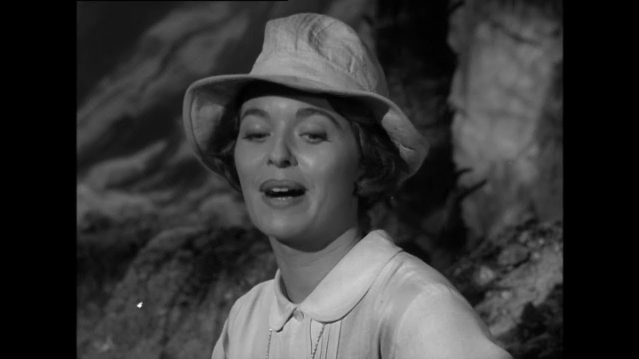 Secret Agent: S1 E37 - The Nurse - YouTube