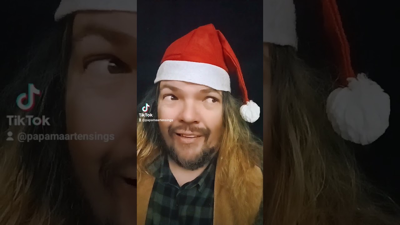 Deck the halls #deckthehalls #falalalala #xmas #xmaself #elf - YouTube