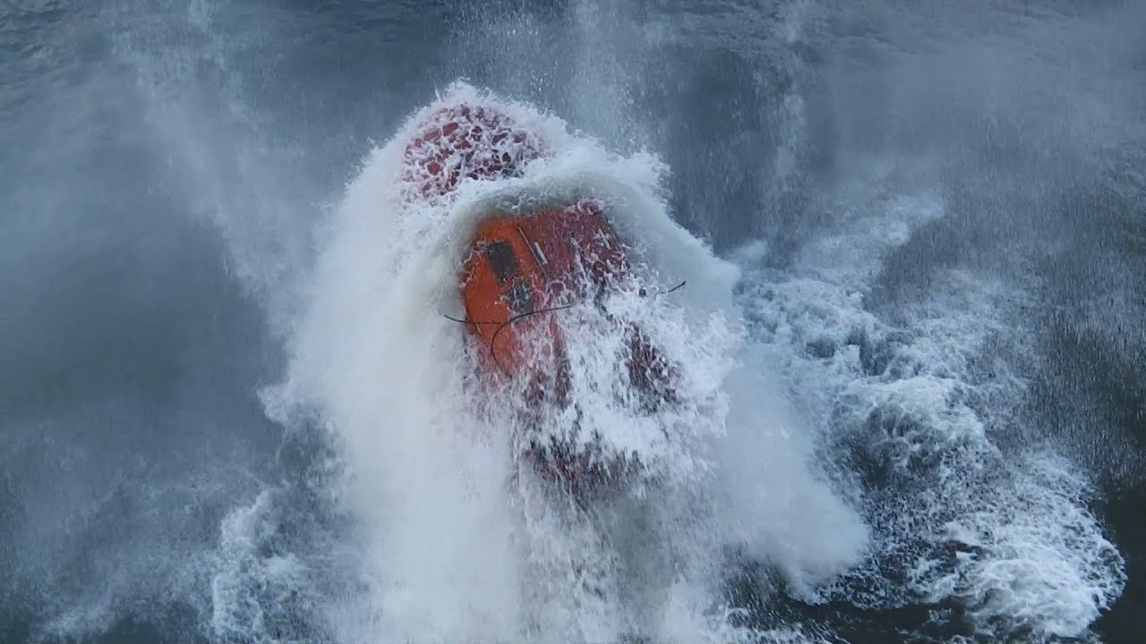 FFLB Launching (Free fall Lifeboat) - YouTube