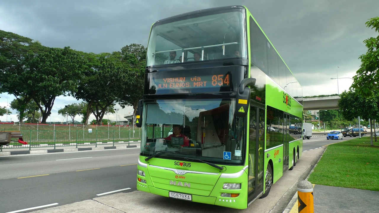 SMRT Bus Service 854, SG5793A - YouTube