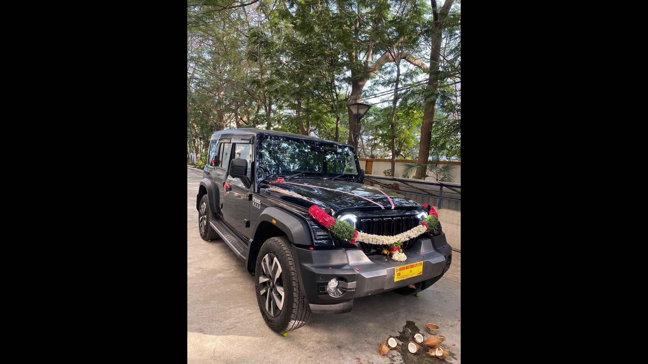 MAHINDRA THAR ROXX AX7 L PETROL AUTOMATIC 4X2 - OWNERSHIP REVIEW - YouTube