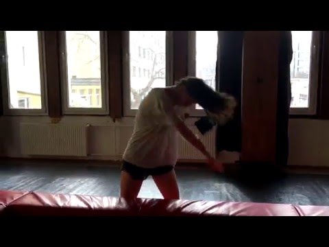 InTimE rehearsal- Compagnie Pal Frenak- dance Renata Simon-video by Nelson Reguera - YouTube