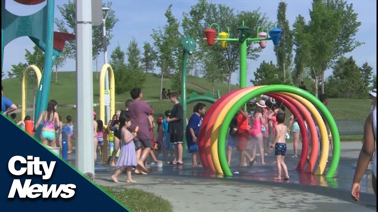 Keeping cool during an Edmonton heat wave - YouTube