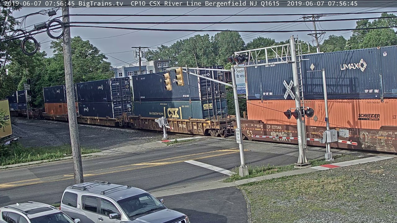 6- 7-2019 07:56 nb stack trailers CSX 214, 5376 Q007 - YouTube