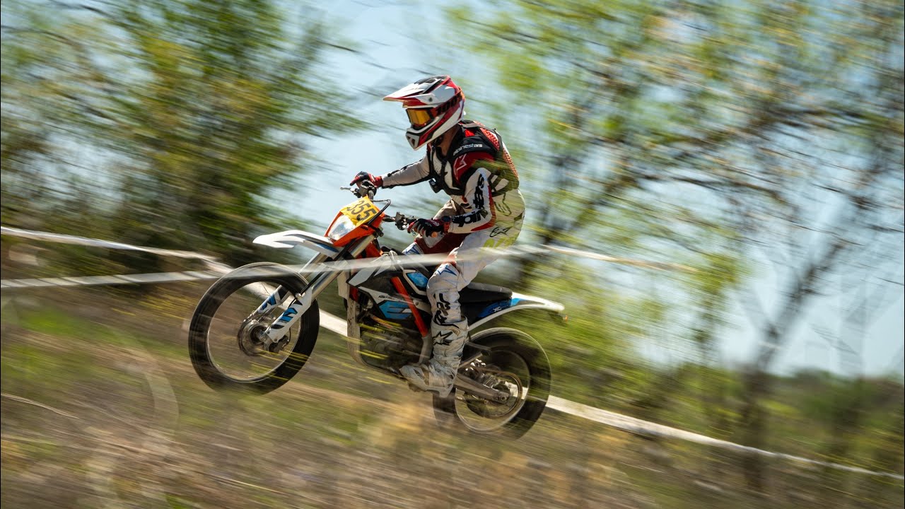 TX2 Rd 7 Knesek Ranch - KTM Freeride E-XC - YouTube
