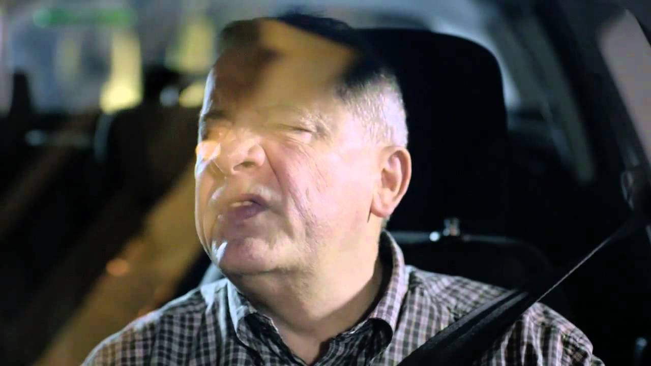 smart fortwo - Bye Bye Beep Beep Ad - YouTube