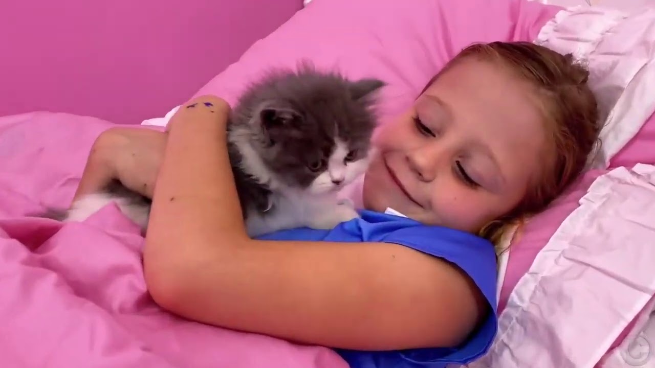 Nastya and her funny pets kittens - YouTube