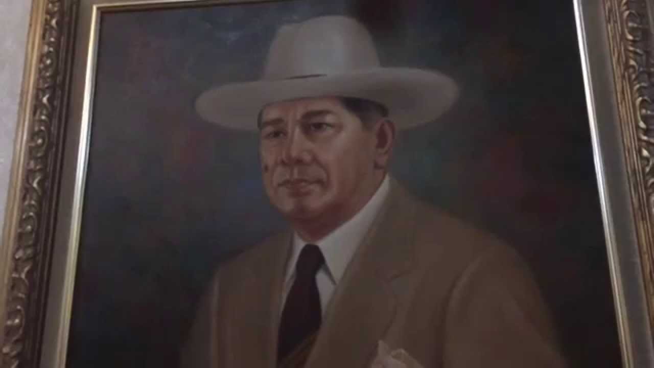 Big City Cowboy Mayor - YouTube