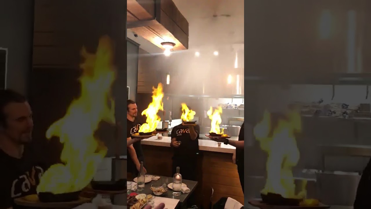 Restaurant fire cooking fail - YouTube