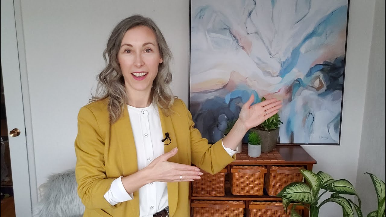 What's the difference between a life coach and a counselor? - YouTube