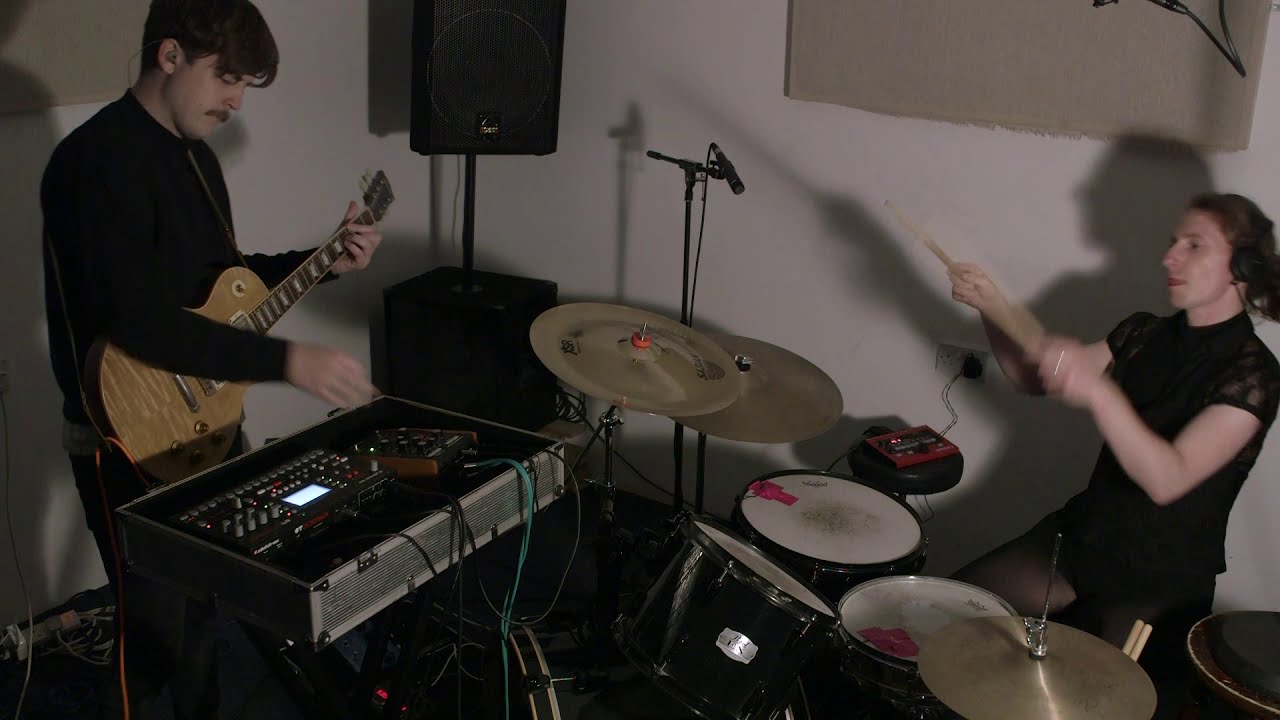 HYPERSTITION DUO - (IM)POSSIBLE BODIES LIVE SET - YouTube