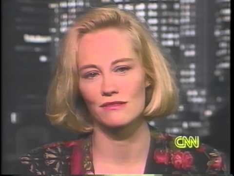 Cybill Shepherd on Larry King 1990 / Listen to the Moonlighting podcast here: playpodca.st/mtp