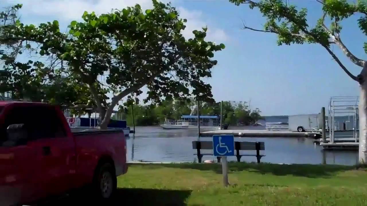 A Quick Tour of Everglades City Florida - YouTube