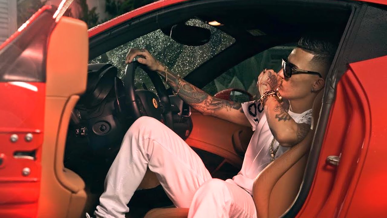 Mc Léo Da Baixada e Mc Jonão - Roubando A Cena ( DJ Igor da Penha ) Versão Nova 2014 - YouTube