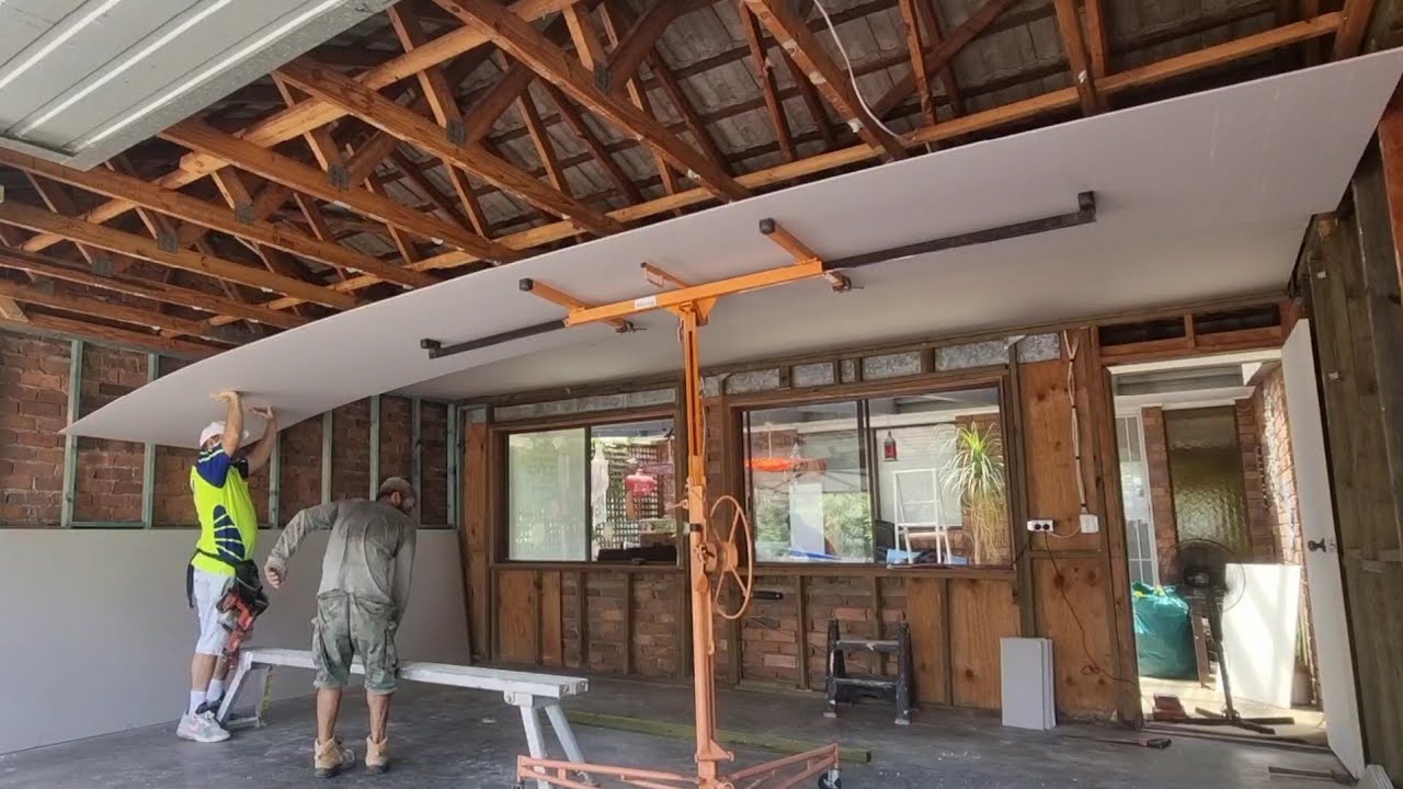 Lining a Garage with 6 Meter Drywall Plasterboard with Panel Lift - How ...
