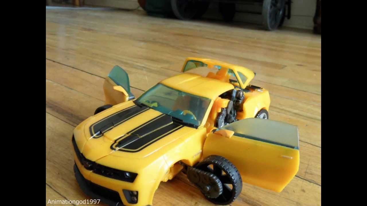 Transformers - Bumblebee vs. Sideswipe (Stop-motion Animation) - YouTube