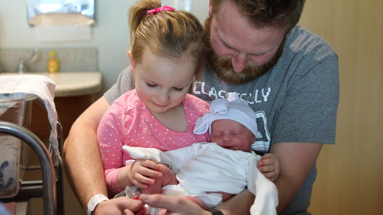 Emma & Eva - YouTube