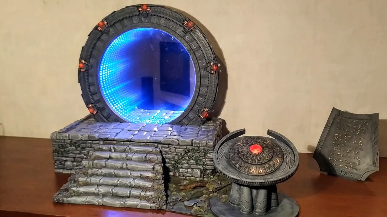 Assembling the sg1 stargate - YouTube