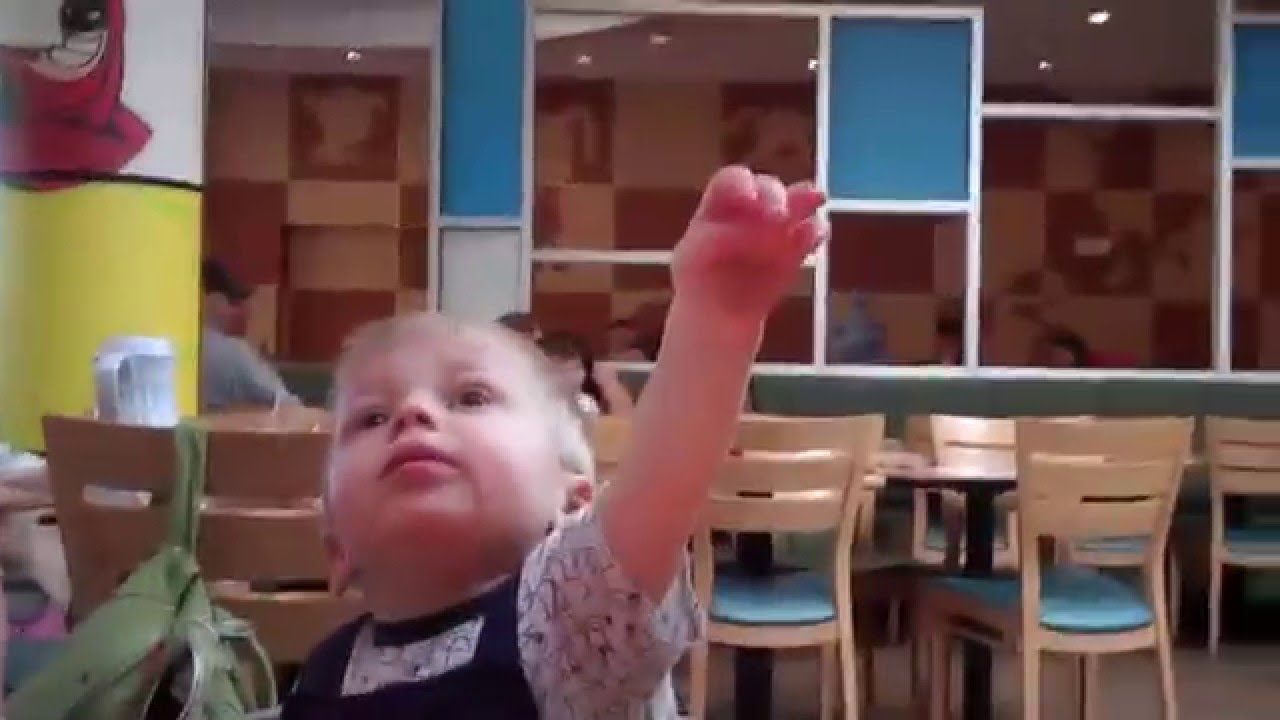 Breakfast with the Characters Nickelodeon Resort 2012 - YouTube