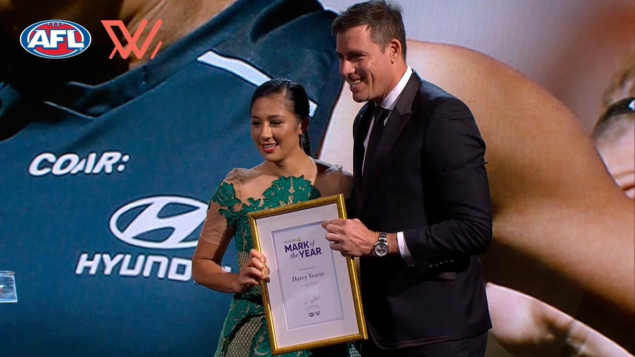 Darcy Vescio wins Mark of The Year - YouTube