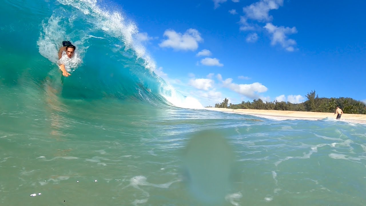 Shorebreak in Hawaii - YouTube