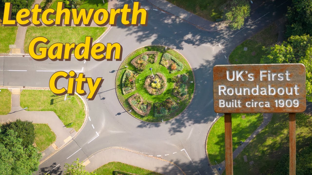 Flight Over Letchworth: From the UK's First Roundabout to Broadway ...