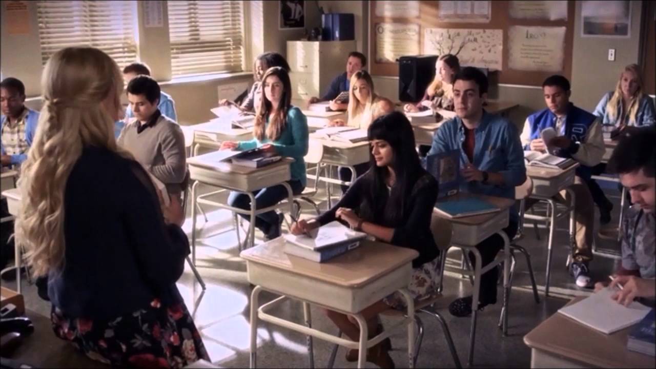 Pretty Little Liars - Alison 6x11 Part 1 - YouTube