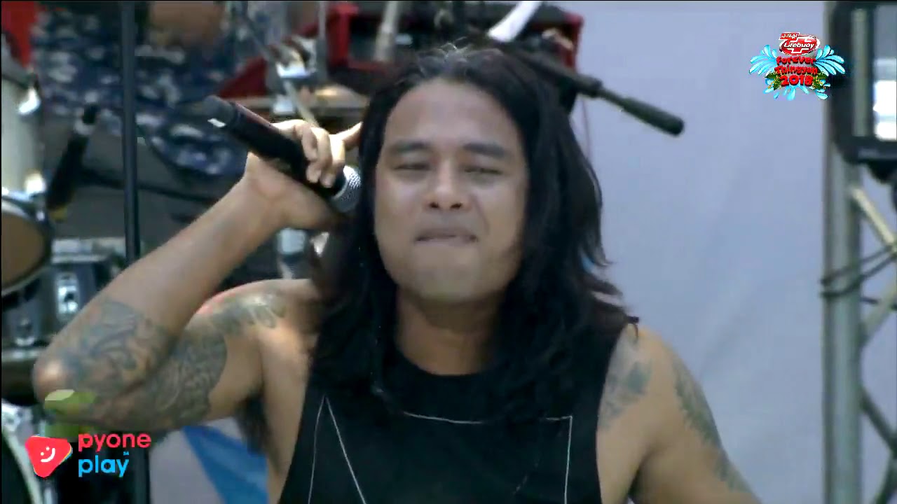 Myanmar Song (Lin Lin Live Shoe 2018 (5) - YouTube