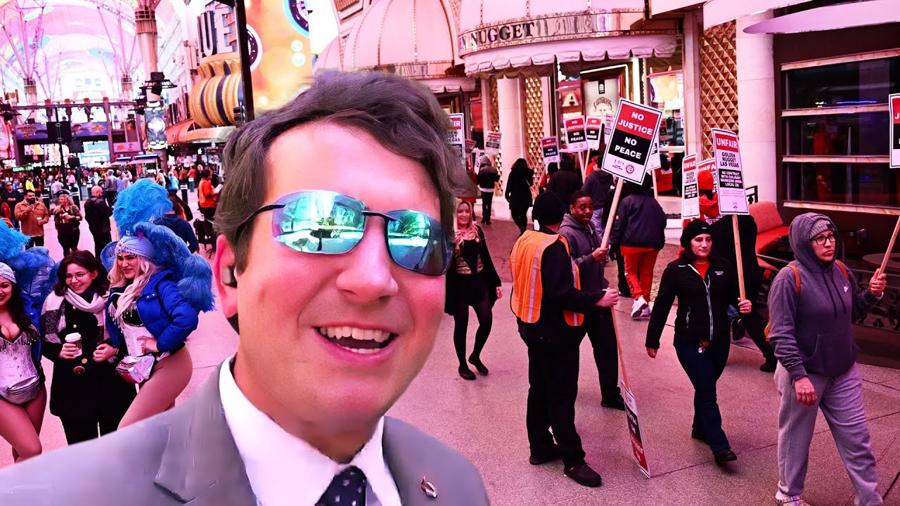 Alex Stein LIVE From Las Vegas Fremont Street | Guest: Lectern Guy | Ep ...