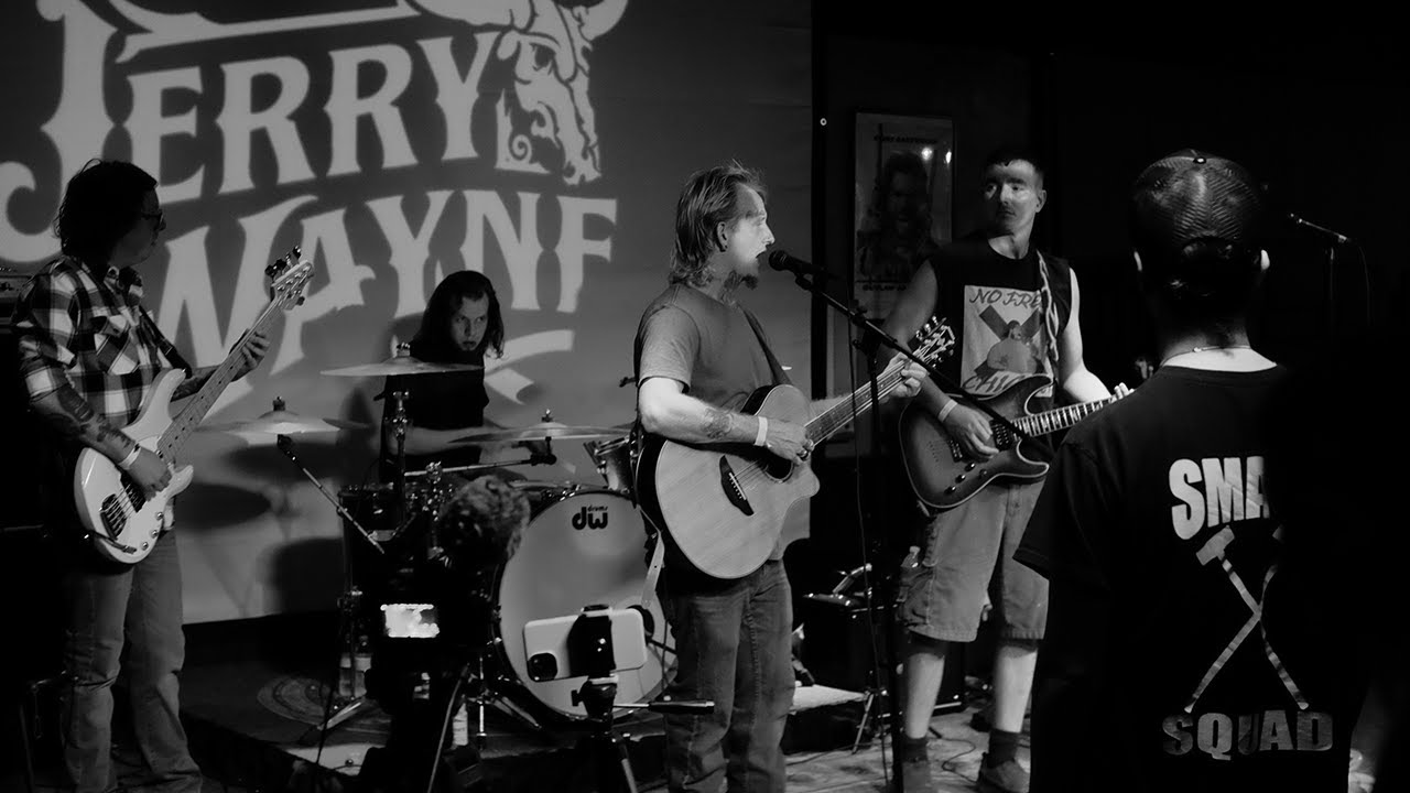 Jerry Wayne - Fishing Pole (Live at The Haltom) - YouTube